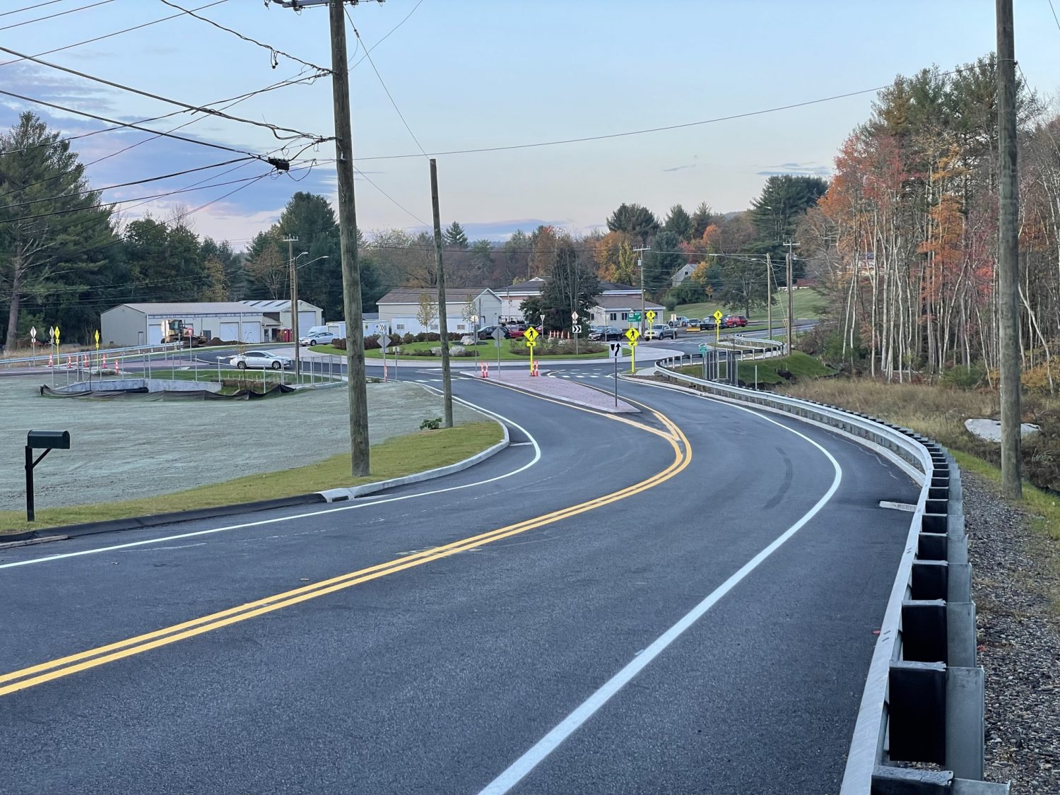 CTDOT 0134-0147 Modern Roundabout at RTE 190 & RTE 319 – Spazzarini ...